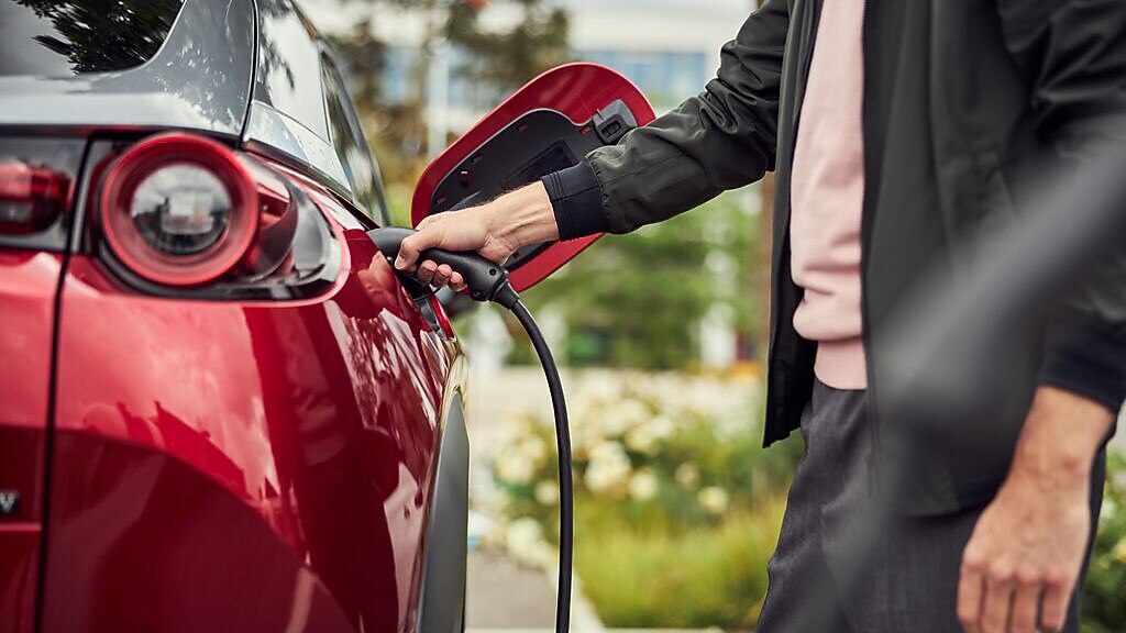 Shell richt zich op publieke laadpunten | Over ons