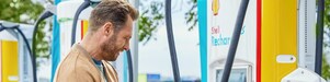 Hoe laad ik een elektrische auto op? | Shell Nederland